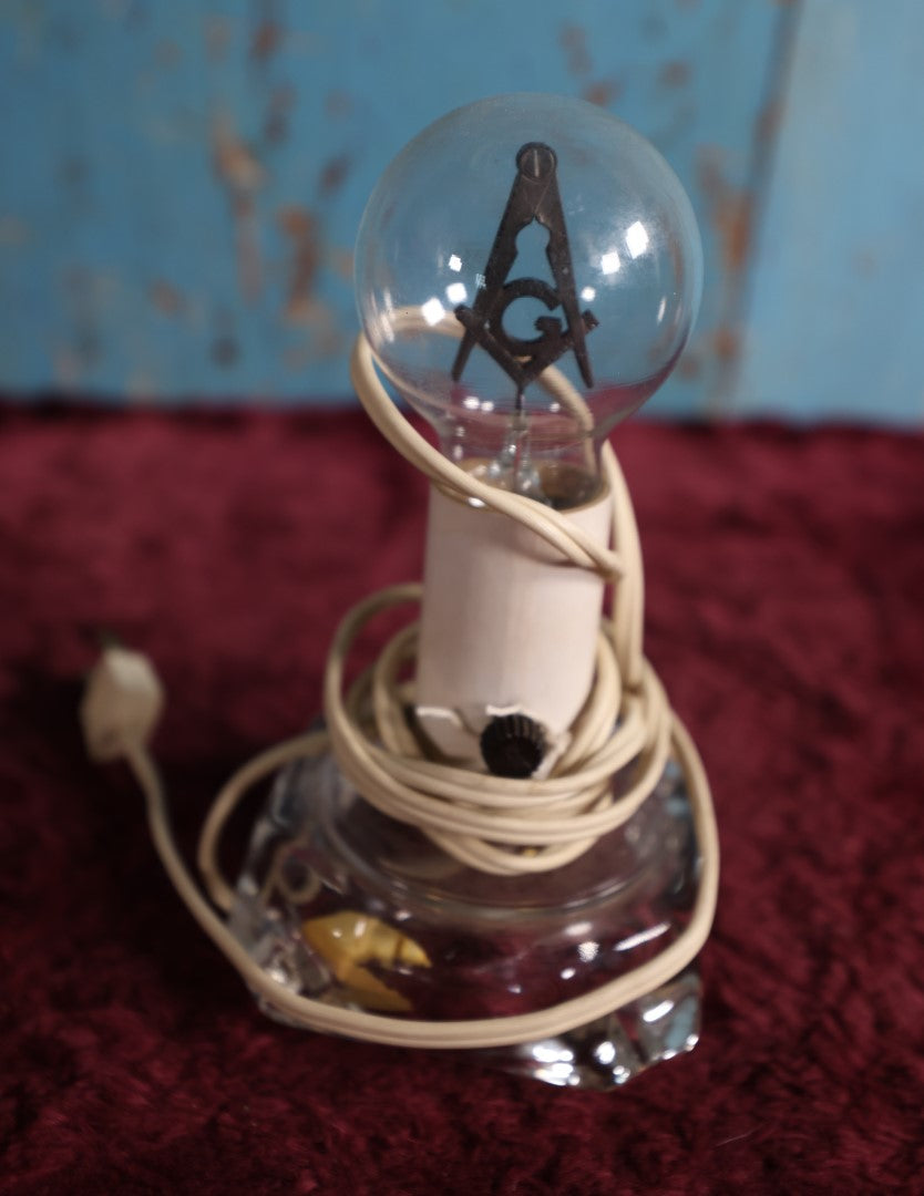 Lot 056 - Lamp Base With Antique Aerolux Freemasons Masonic Compass An ...