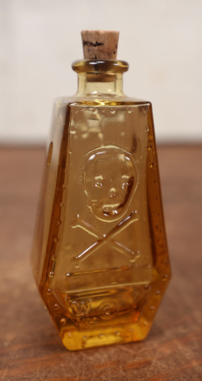 Lot 027 - Vintage Wheaton Fantasy / Faux Poison Bottle With Skull And ...