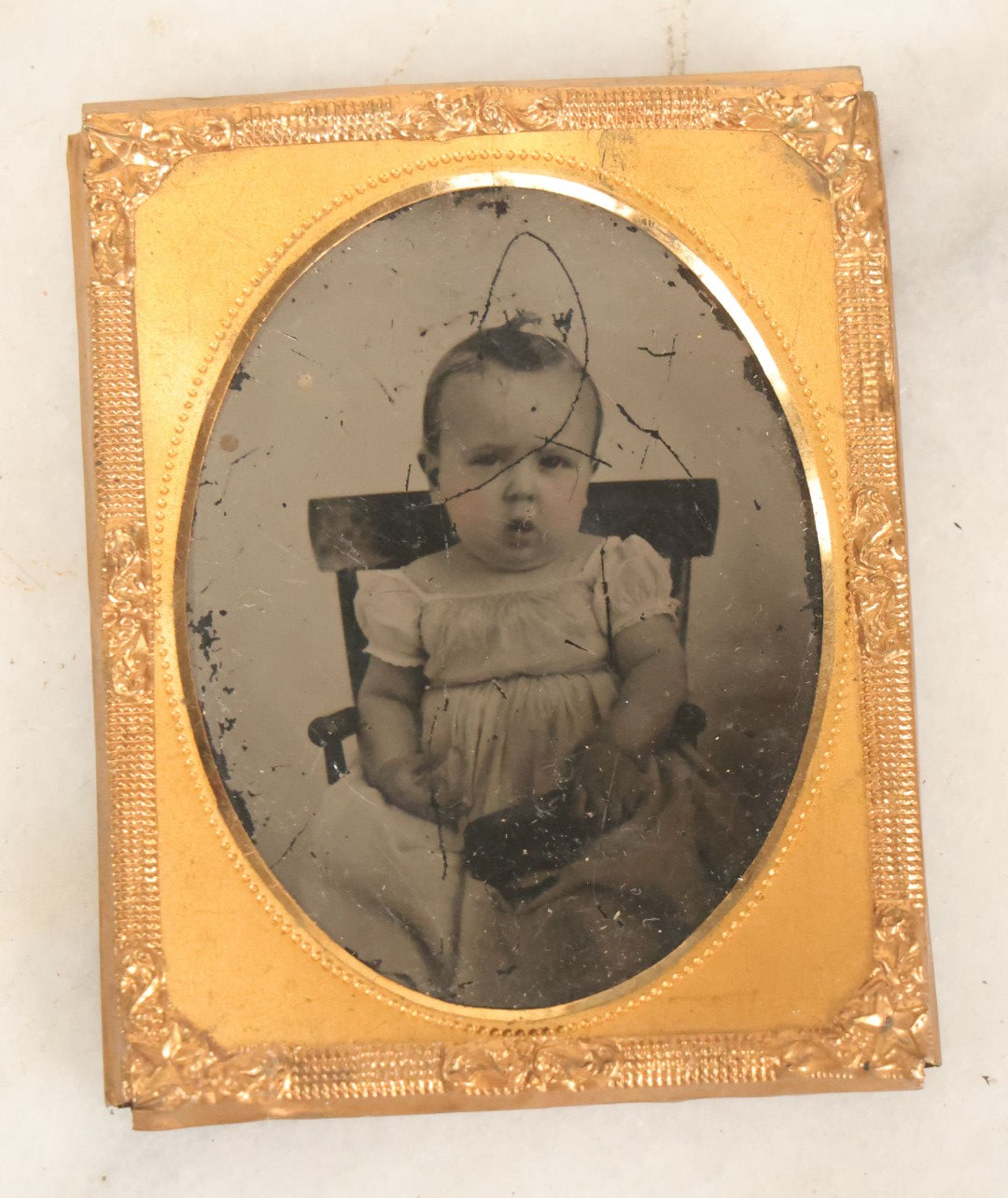 Lot 086 - Antique 1/9th Plate Ruby Ambrotype Photograph Of A Baby In A ...