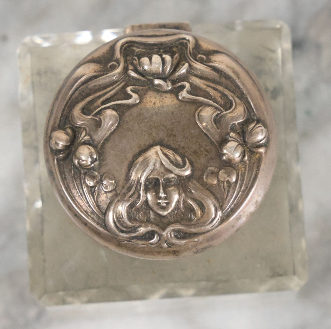 Lot 029 - Antique Cut Glass Inkwell With Art Nouveau Sterling Silver L ...
