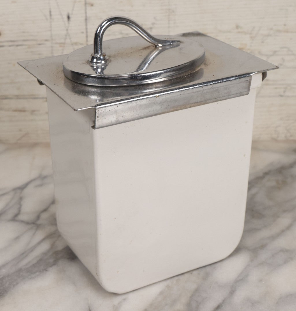 Lot 044 - Vintage Soda Fountain Ice Cream Shop Porcelain Syrup Vessel ...