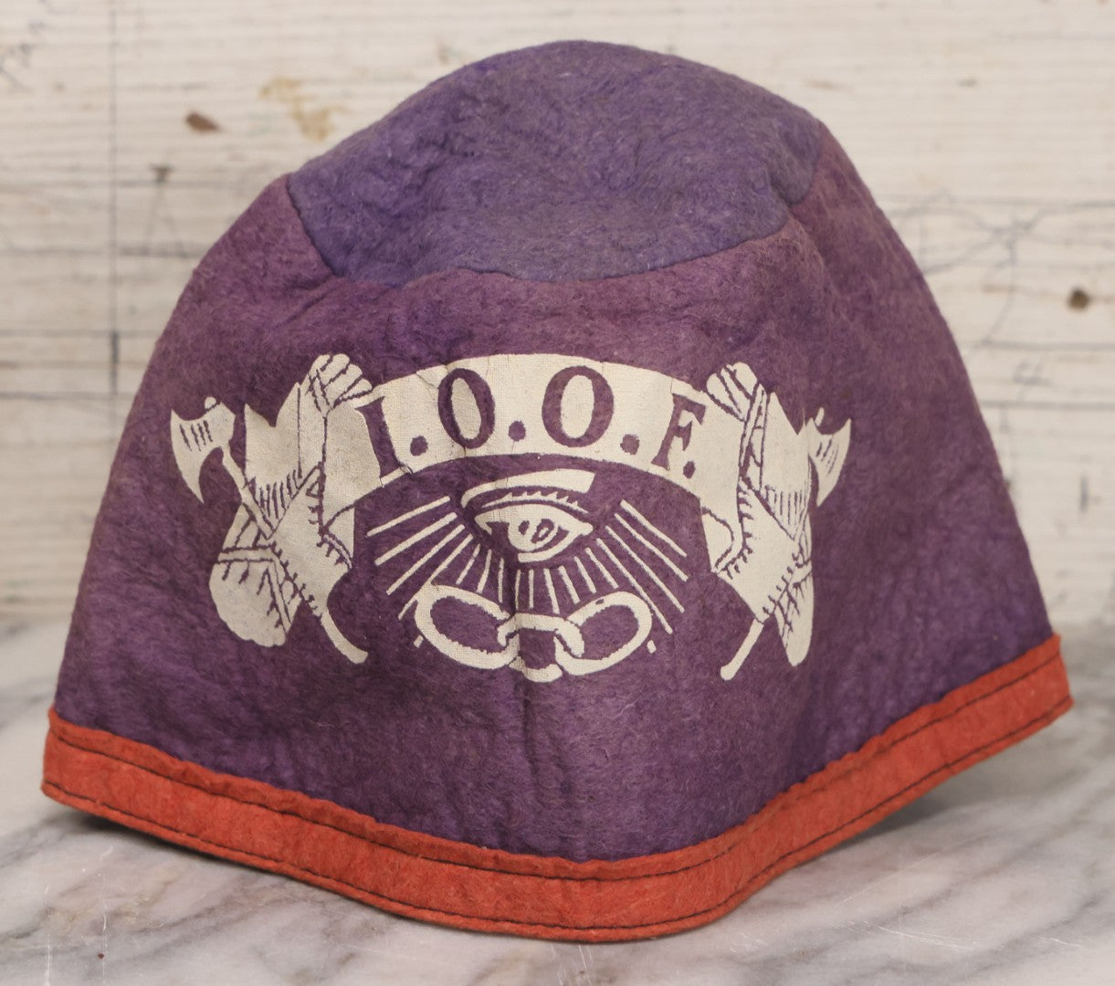 Lot 171 - Vintage Purple Felt Odd Fellows I.O.O.F. Cap Hat With All-Se ...