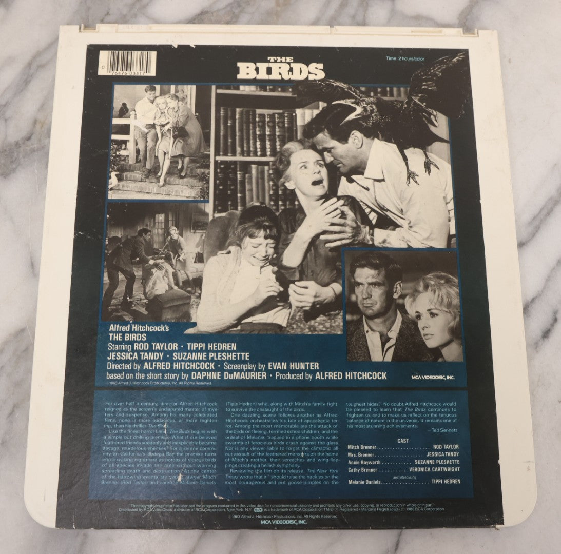 Lot 111 - "The Birds" (1963) Vintage Horror Movie Directed By Alfred H ...