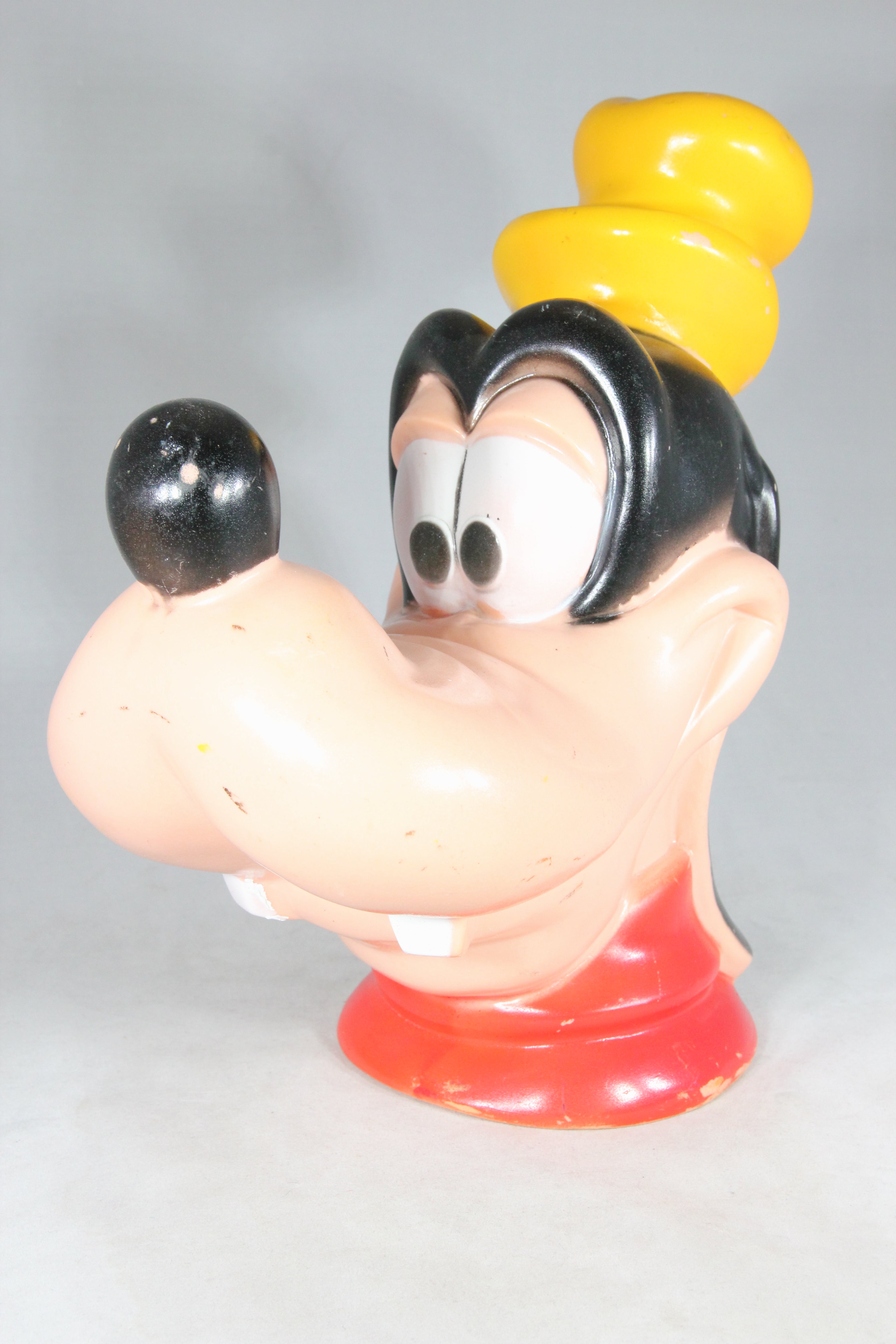 Vinyl Walt Disney Productions Goofy Coin Bank by Play Pal Plastics, In ...